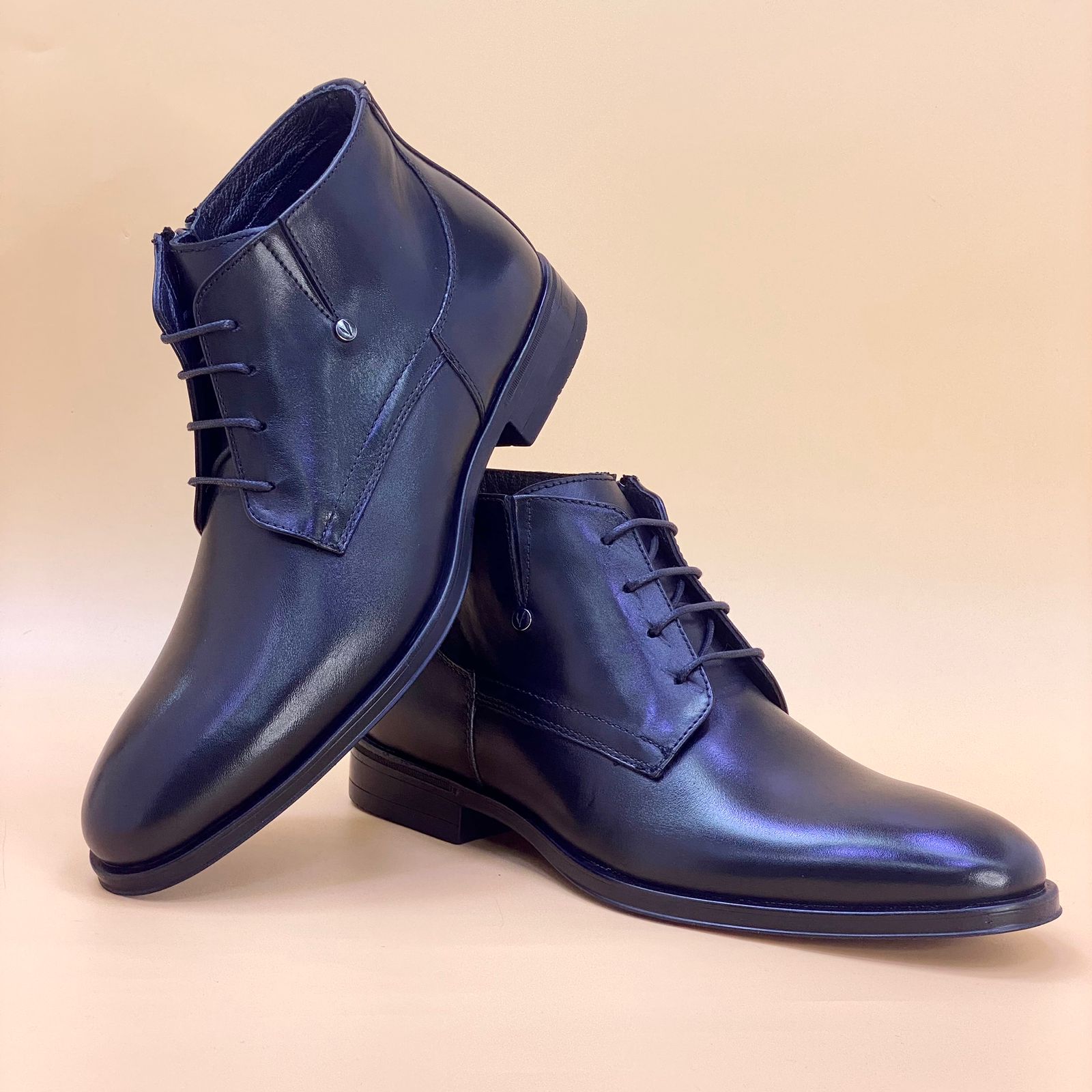 NEW , MADE IN TURKEY GENUINE LEATHER MEN BOOTS M42