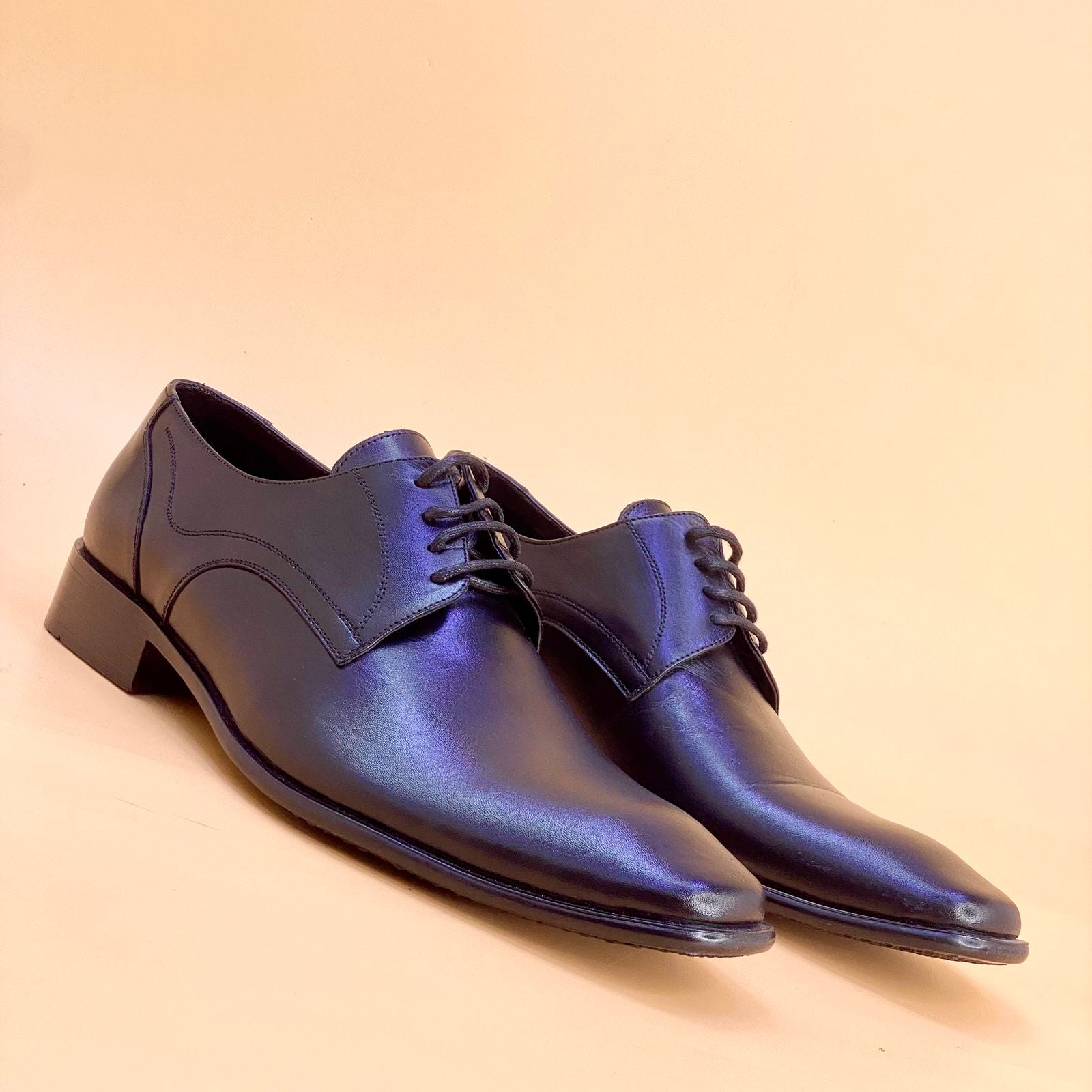 NEW , MADE IN TURKEY GENUINE LEATHER MEN SHOES M509