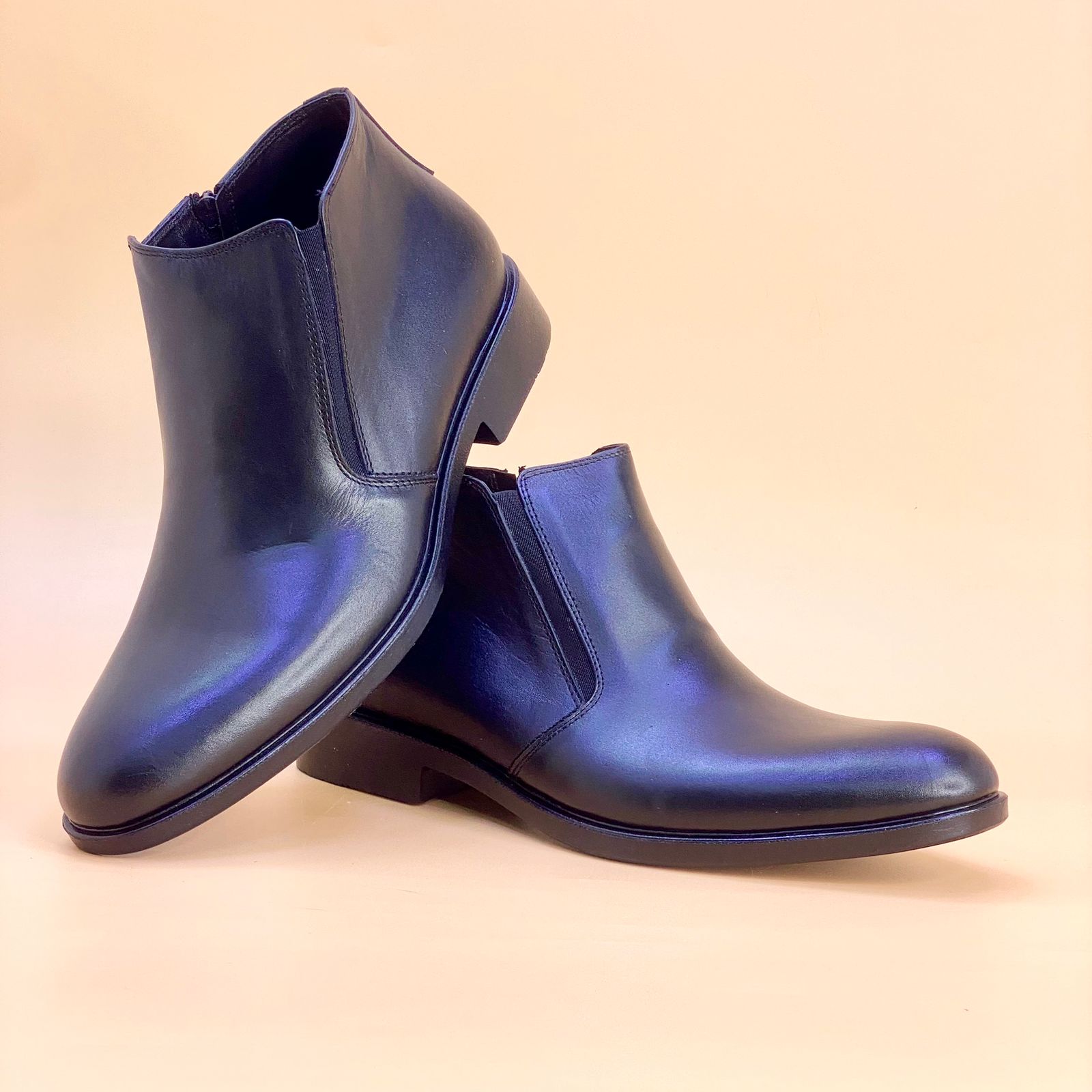 NEW , MADE IN TURKEY GENUINE LEATHER MEN BOOTS M236