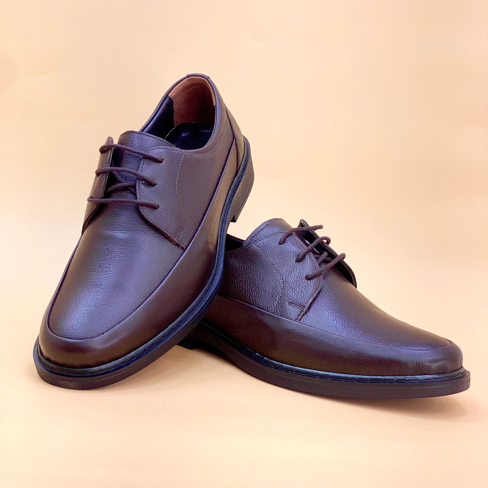 NEW , MADE IN TURKEY GENUINE LEATHER MEN SHOES M860