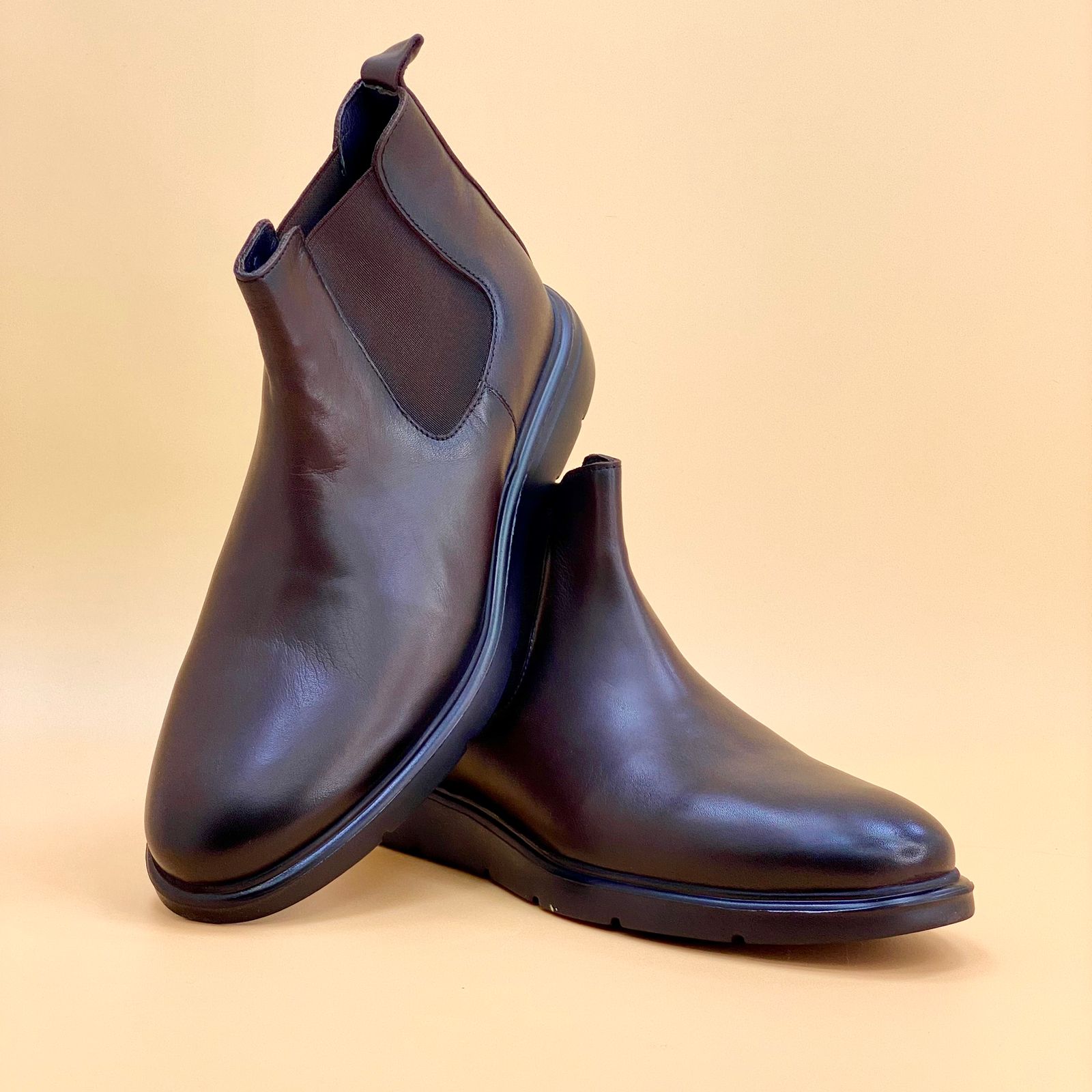 NEW , MADE IN TURKEY GENUINE LEATHER MEN BOOTS M27