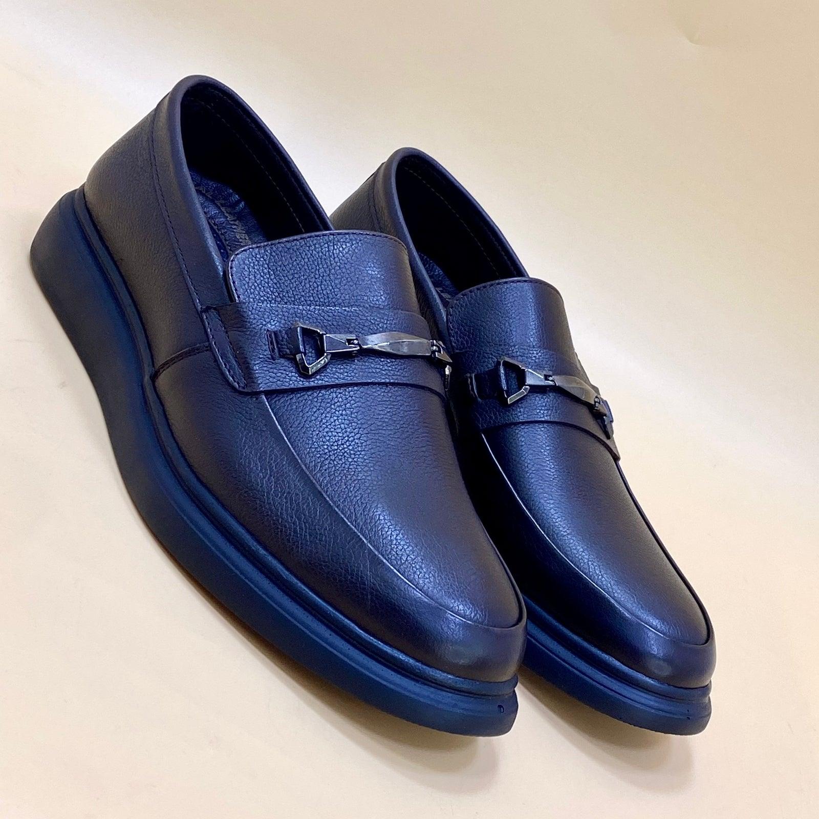 NEW , MADE IN TURKEY GENUINE LEATHER MEN SHOES M179
